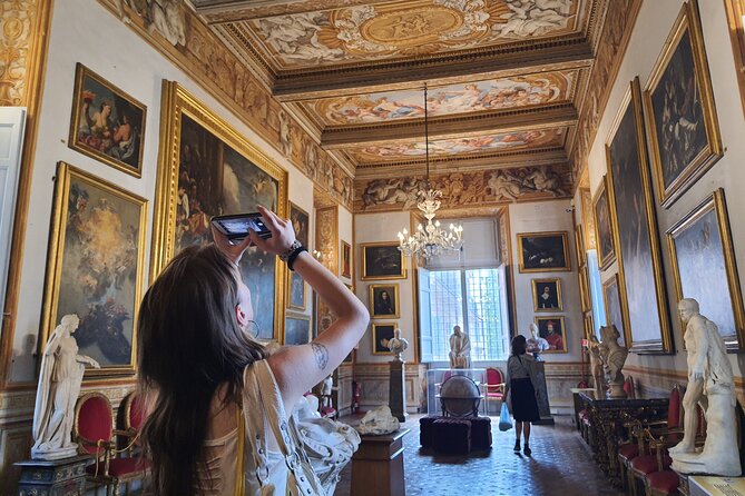 Wonders of the Spada Palace and Gallery Private Guided Tour in Rome - Key Points
