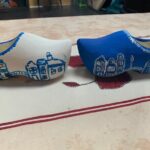 Wooden Shoes Painting Private Workshop in Simonehoeve - The Experience Itself: Details and Expectations
