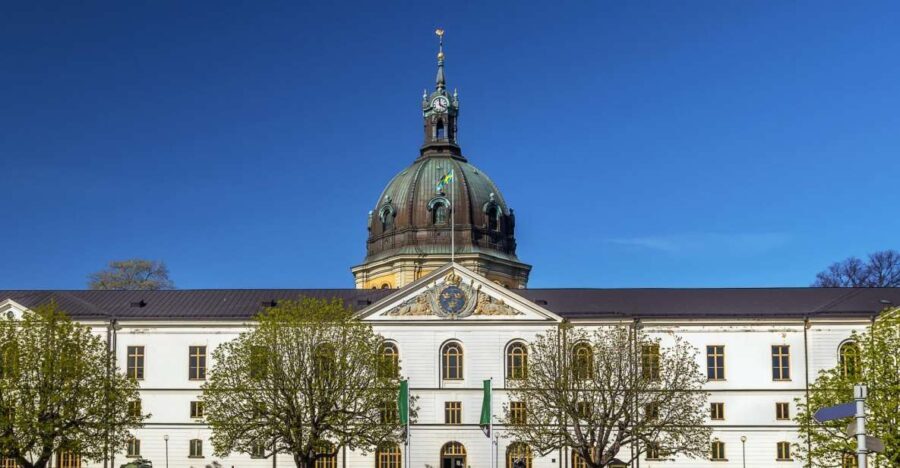 World War II Stockholm Old Town Walking Tour and Army Museum - The Value for the Curious Traveler