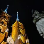 Wrocaw: Old City Night Walk and Gondola Ride - Exploring Wrocław’s Magical Nightscape