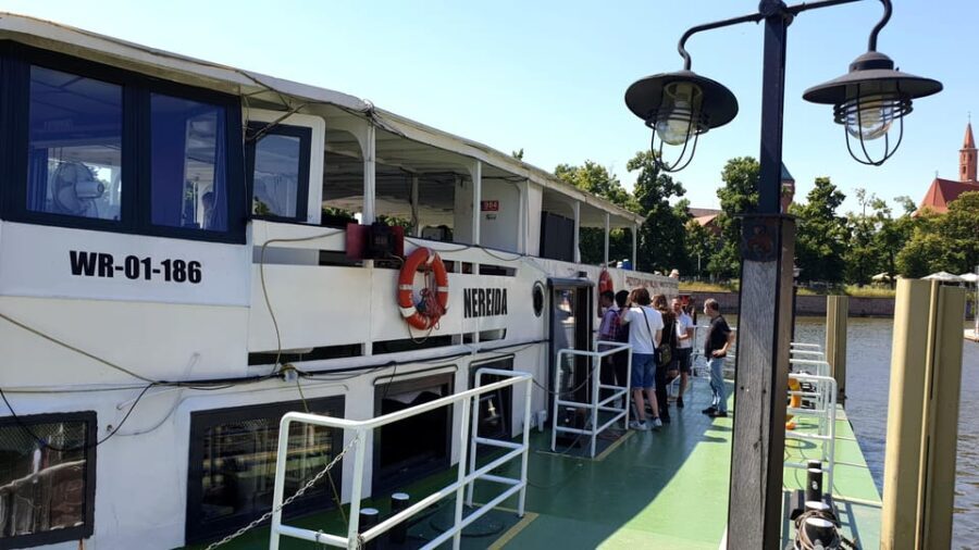 Wrocaw: Short City Walk and Boat-Cruise - Who Will Appreciate This Tour?