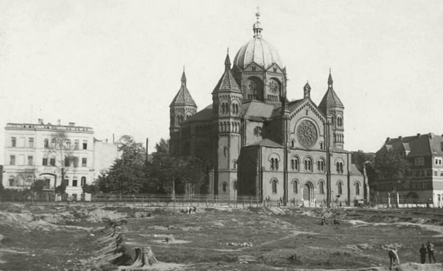 Wrocaw: World War II and the non-existent city of Breslau - What Makes This Tour Stand Out?