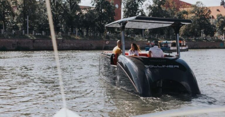 Wroclaw: Solar Catamaran Cruise on the Odra River - Navigating the Islands and Bridges
