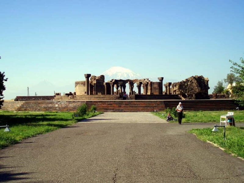 Yerevan: Echmiadzin, Hripsime, Gayane, Zvartnots Temple Tour - Experience and Expectations: What Exactly Will You See?