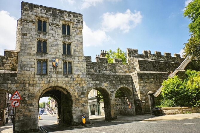 York Full Tour in Spanish - Key Points