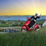 Zaanse Schans: Windmills, Clogs & Cheese by Electric Scooter - From the Start: Ease and Comfort