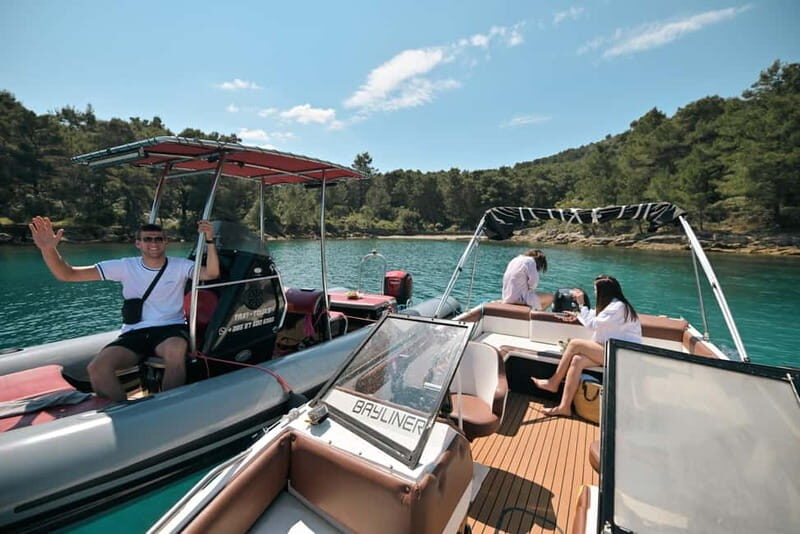Zadar: Speedboat Tour with Snorkeling & Fruit - Group Size and Value