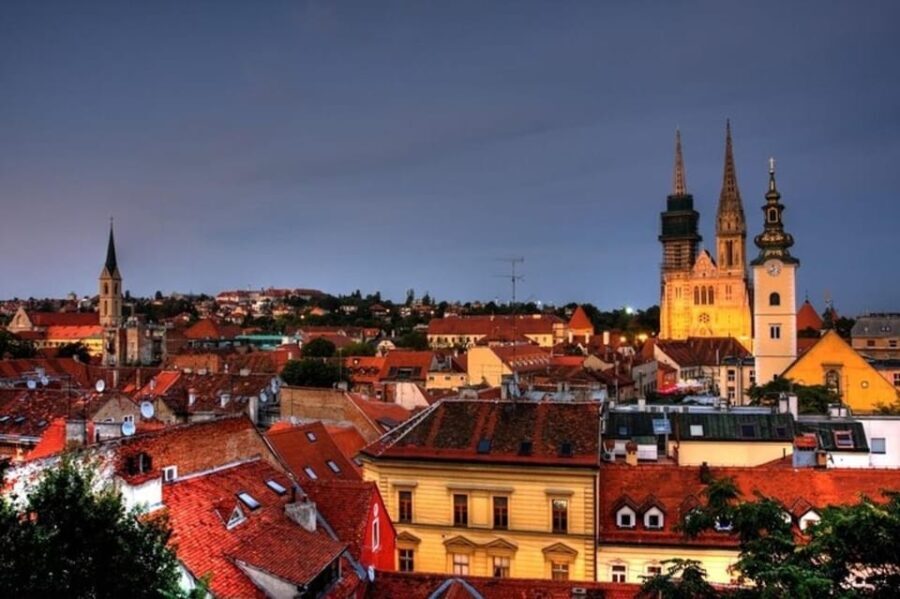 Zagreb : Highlights Walking Tour With A Guide - Quality and Value