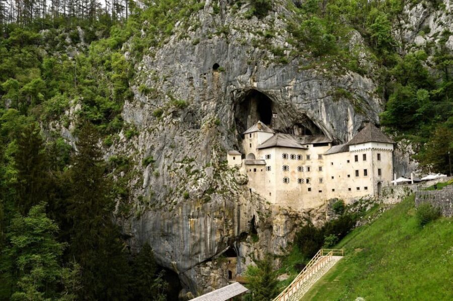 Zagreb: Private Ljubljana, Postojna Cave & Castle Day Trip - Who Will Benefit Most from This Tour?