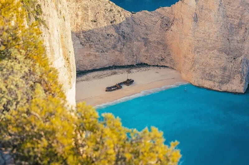Zakynthos Island: Private Tour in a Minibus - First Stop: Xigia Beach and Its Natural Spas