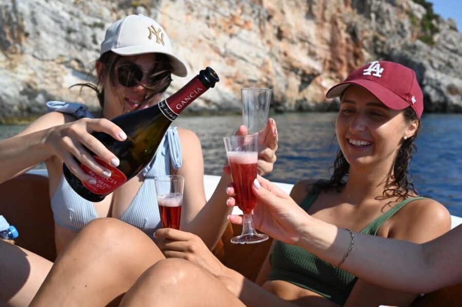 Zante Private Cruise to Turtle Island, Keri Caves & Mizitres - An In-Depth Review of the Private Zakynthos Cruise Experience