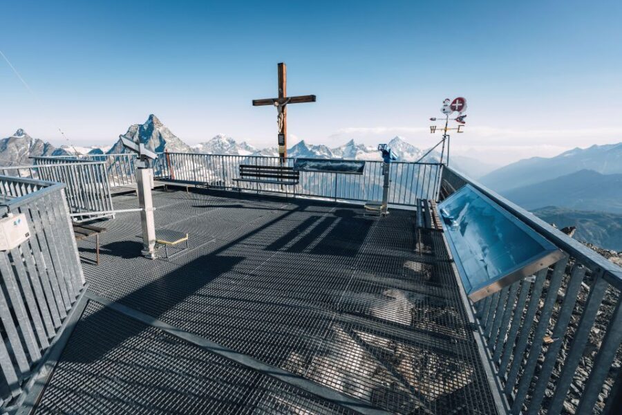 Zermatt: Matterhorn Glacier Paradise Cable Car Ticket - Attractions at the Summit