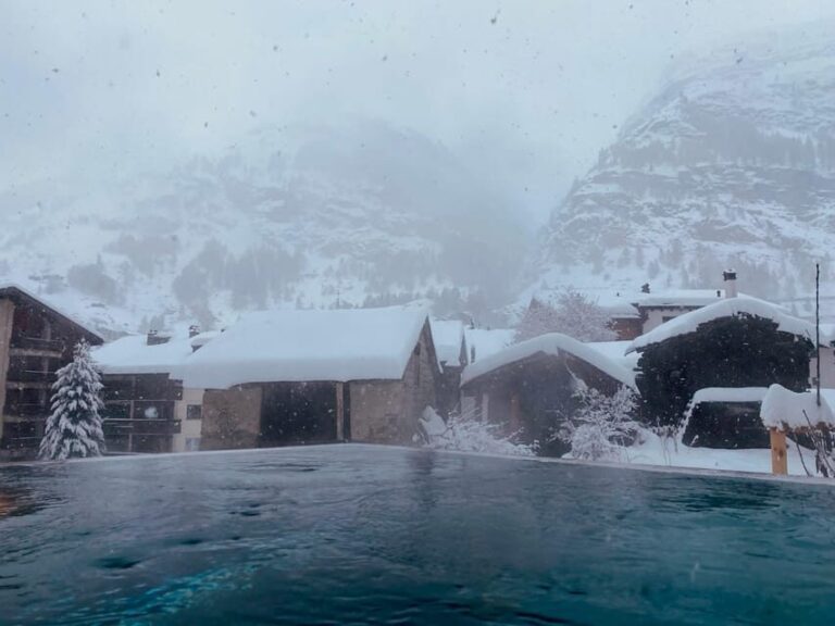 Zermatt: Private Night Spa with Finnish Sauna - Key Points