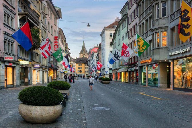 Zurich Highlights In A 2+ Hour Walking Tour Including Panoramic Views - Diving Into the Itinerary