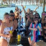 1.5 Hour Tiki Tour with Open Bar in Clearwater Beach - Itinerary Breakdown: What to Expect