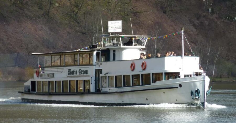 1 hour boat cruise with fragrant coffee and homemade strudel - Who This Tour Is Best For