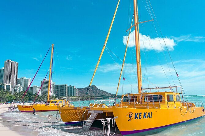 1-Hour Diamond Head Sail of Waikiki Beach - The Location and Ease of Access