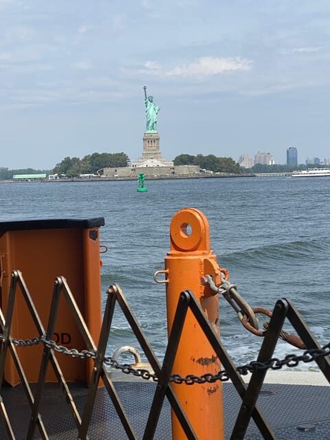 #1 Six Hour Bus Tour and Boat Ride By The Statue of Liberty - The Value of the Tour