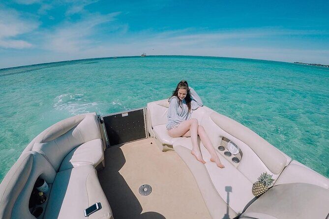 10 Passenger Pontoon Boat Rentals in Crab Island - The Experience: What to Expect?