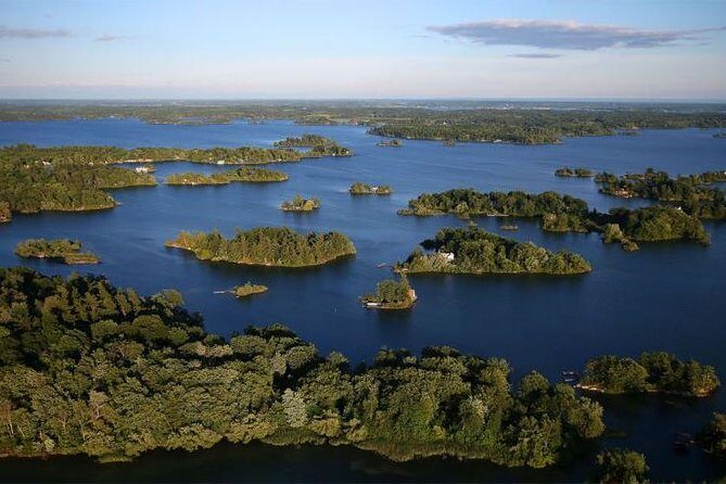 1000 Islands Canada (No passports required, Departing from the US - Why This Tour Stands Out
