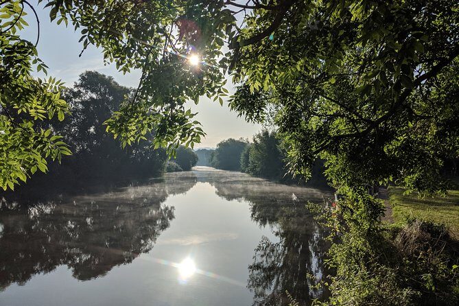 1:1 Private Paddleboarding Tour For Beginners on The River Avon - An Authentic Dive into the Experience