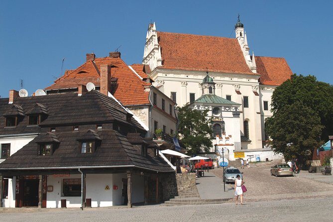 12 Day Private Tour of Poland with Hotels - FAQ