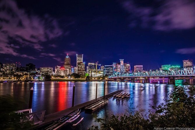 2.5-hour Dinner Cruise on Willamette River - The Meal: A Pacific Northwest Focus