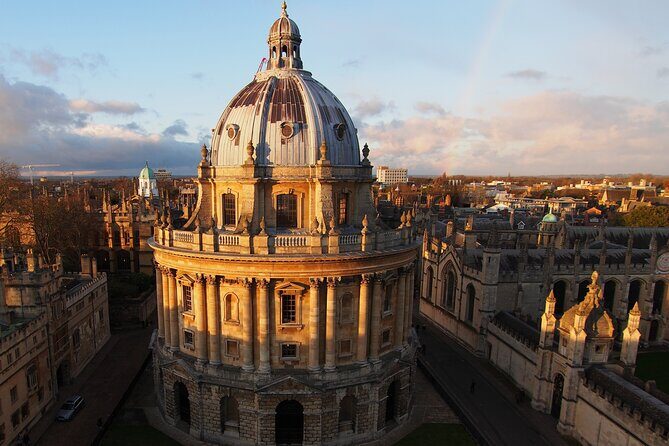 2-Day Windsor, Stonehenge, Bath & Oxford Tour Including Admission - Transportation and Comfort