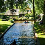 2 hour Luxury Private Closed Boat Tour with Local Guide - What You Can Expect from the Tour