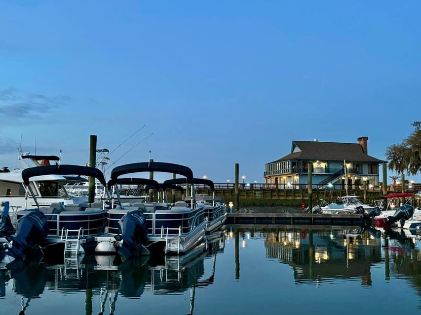 2 Hour Private 24 ft. Luxury Pontoon Hilton Head Boat Rental - Discovering Hilton Head by Water