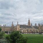 2 Hour Walking Tour from Buckingham Palace to Big Ben - Practical Details and Tips
