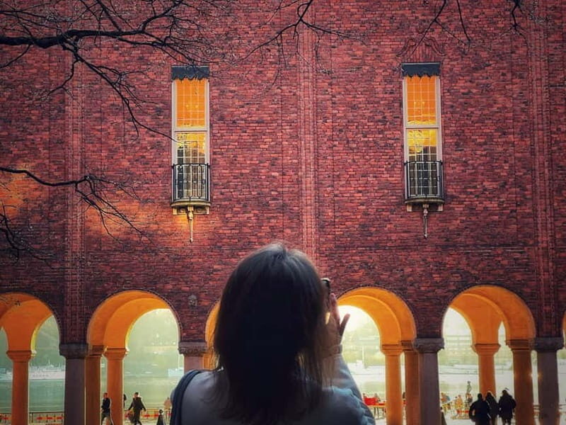 2-Hour Walking Tour in Stockholm - Detailed Breakdown of the Itinerary
