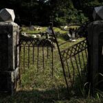 2 Hours Private Cemeteries of Galveston Walking Tour - Authenticity & Real Stories