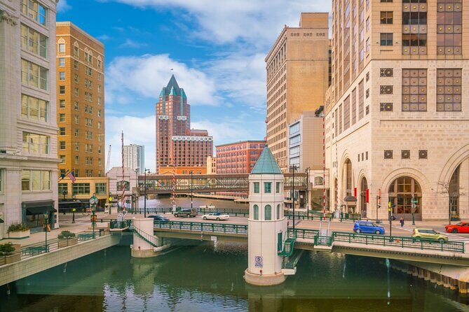 2 Hours Private Tour of Milwaukee Marvels - The Value of the Tour: Is It Worth It?