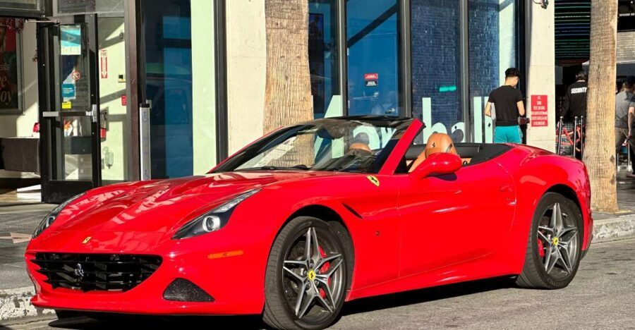 20 Min Ferrari tour in Hollywood (Drive or Be driven) - The Experience in Detail: What You Can Expect