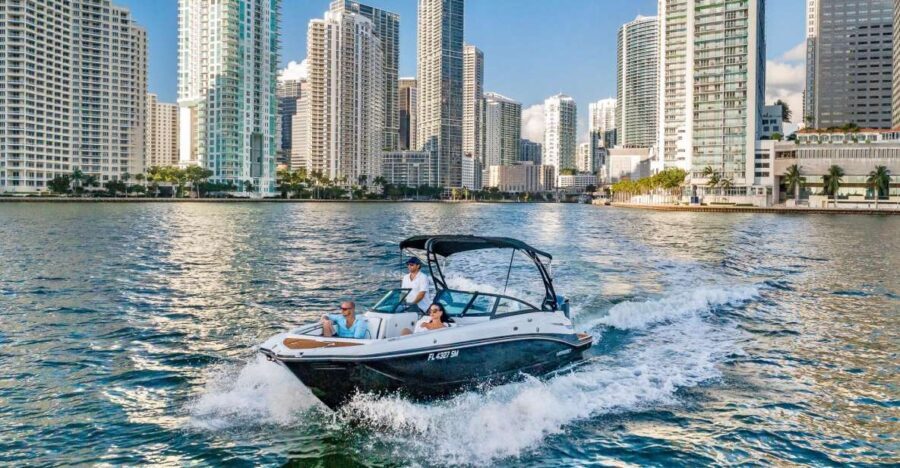 27 Feet Monterey Breathtaking Miami Skyline Boat Tour - Who Is This Tour For?