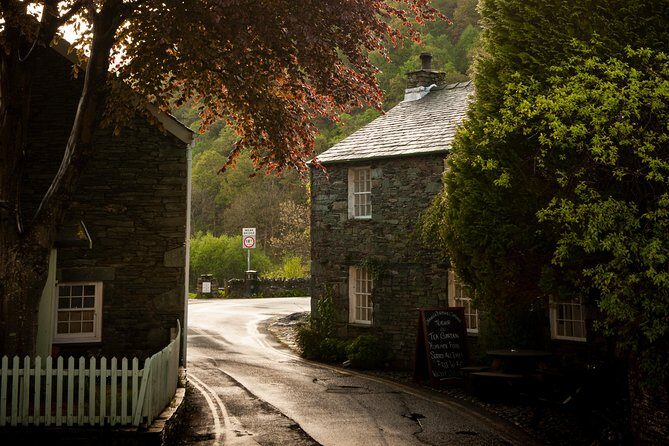 3-Day Lake District Explorer Small-Group Tour from Edinburgh - Transportation and Accommodation