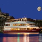 3 Hour Moonlit Valentine's Dinner Cruise in Miramar Beach, FL - Live Entertainment and Atmosphere
