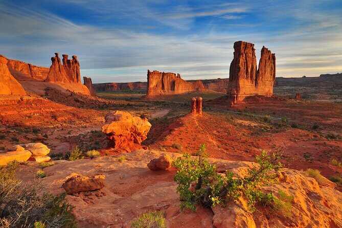 3-Hours Sunset Arches National Park Pavement Sights Tour - Who Will Love This Tour?