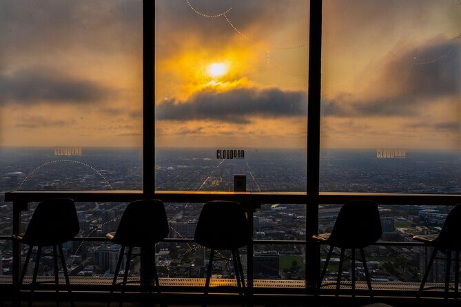 360 Chicago Observation Deck Sip and View Ticket - The Sum Up