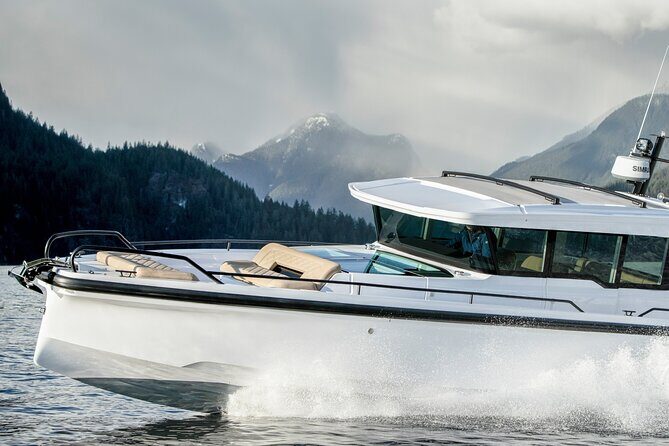38' Private Luxury Sunset Charter w. Music & Drinks, up to 13 ppl - Snorkeling, Fishing & Additional Highlights