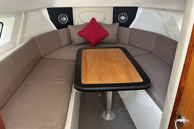 4 hour Luxury Private Charter on a Karnic SL800 - In-Depth Itinerary Breakdown