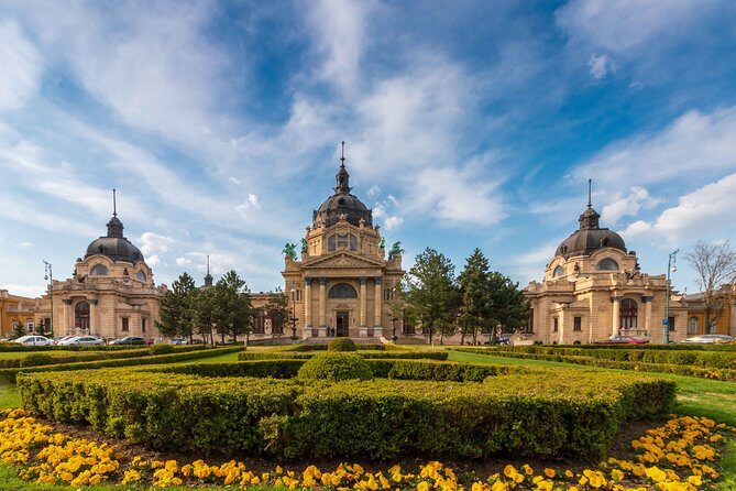 4 hours long private walking tour in Budapest - What You Can Expect from the Experience