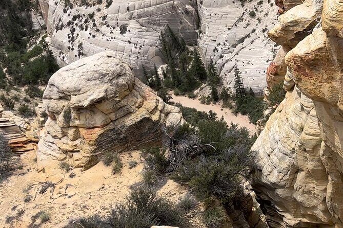 4hr Willis Creek/Bull Valley Gorge/Hoodoos - What Makes This Tour Stand Out?