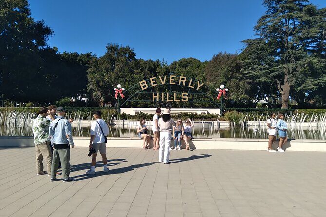 5 Hour Hollywood and Beverly Hills Shared Tour with 4 Stops - A Deep Dive into the Itinerary
