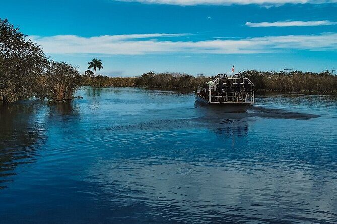 60 min. Everglades Airboat ride & pick-up ,small group +pro guide - Who Should Consider This Tour?