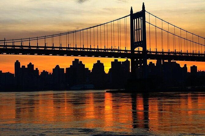 60-minute Sunset Skyline Cruise around Statue of Liberty - What the Reviews Say
