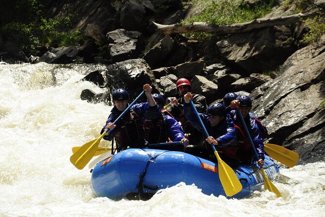 Advanced Whitewater Rafting in Clear Creek Canyon near Denver - A Balanced Look at the Experience