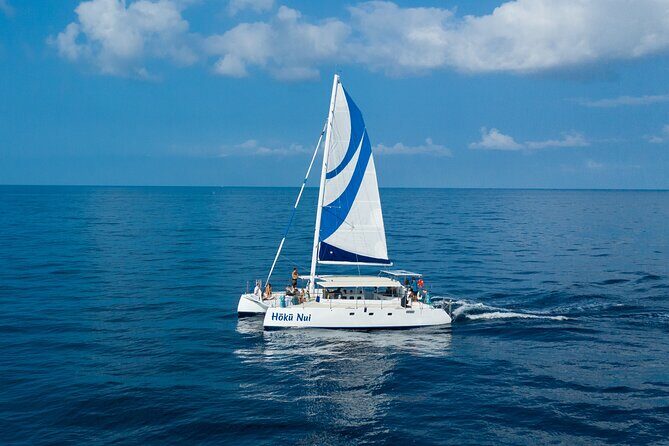 Afternoon Sail & Snorkel to the Captain Cook Monument - Authentic Guest Experiences