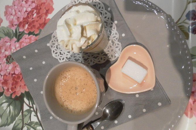Afternoon tea in the Shabby Caravan - FAQ